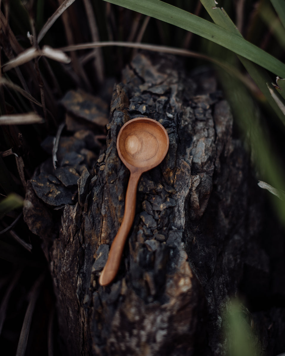 Moon Teak Spoon – The Little Potion Co